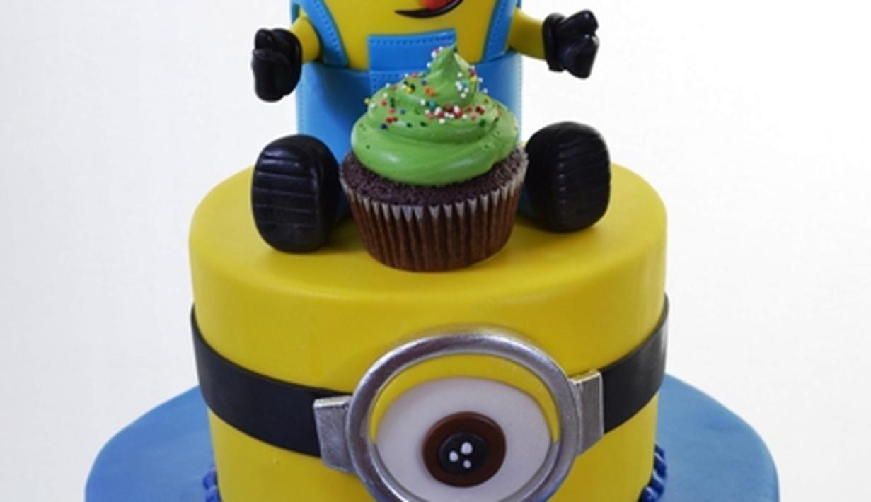 One of A Minion, Ini Sekian Ide Kue Ulang Tahun Bertema Minion - Photo ...