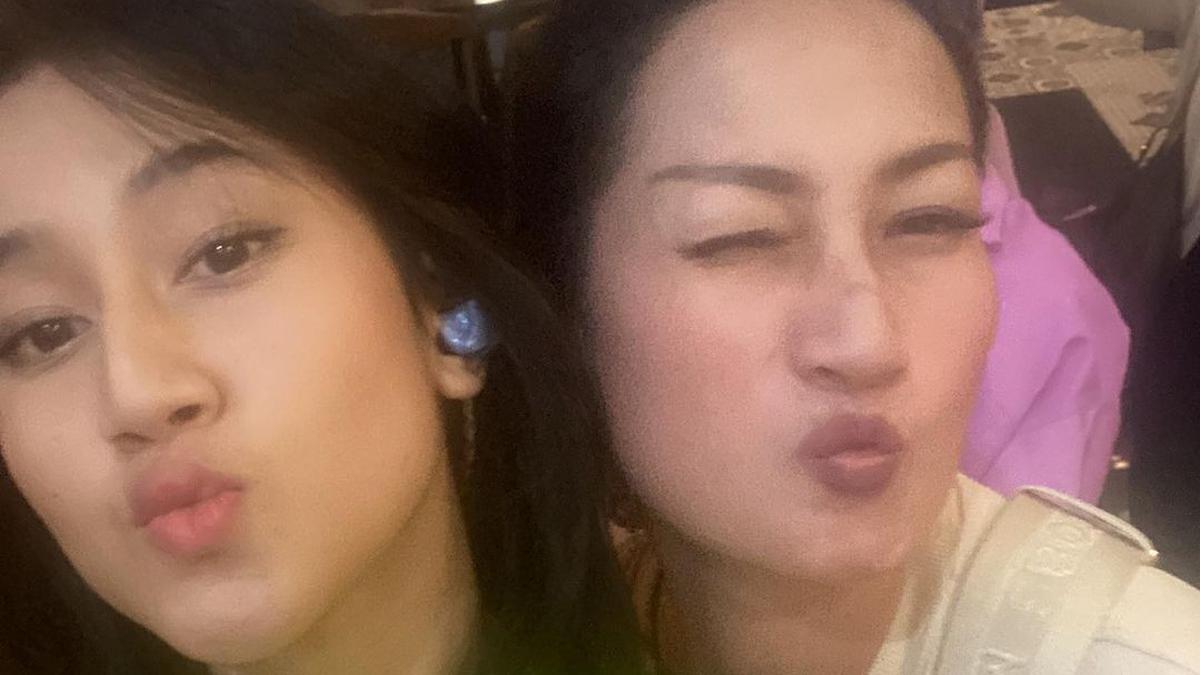 Ibunda Keisya Levronka Tanggapi Polemik Sikap Putrinya saat Ngobrol dengan Marlo Anak Andy F ...