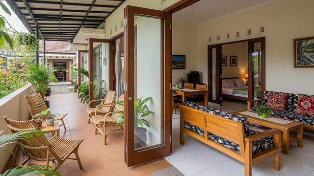 8 Model Rumah Kecil dengan Koneksi Indoor dan Outdoor yang Harmonis ...