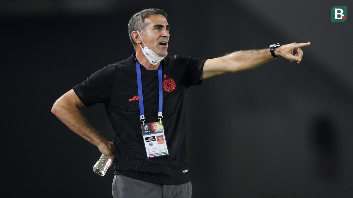 Sudirman: Filosofi Angelo Alessio Ketinggian untuk Pemain Persija di ...