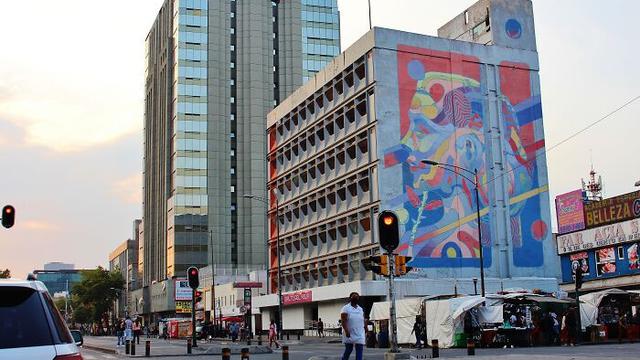 6 Karya Mural Dinding di Tengah Kota Ini Unik, Manjakan Mata saat Ramai ...