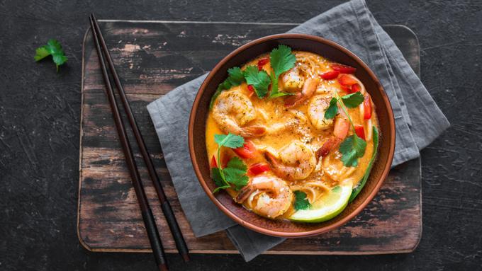 Apa itu Mie Laksa? Cek Di Sini Resep Nikmatnya - Food Fimela.com