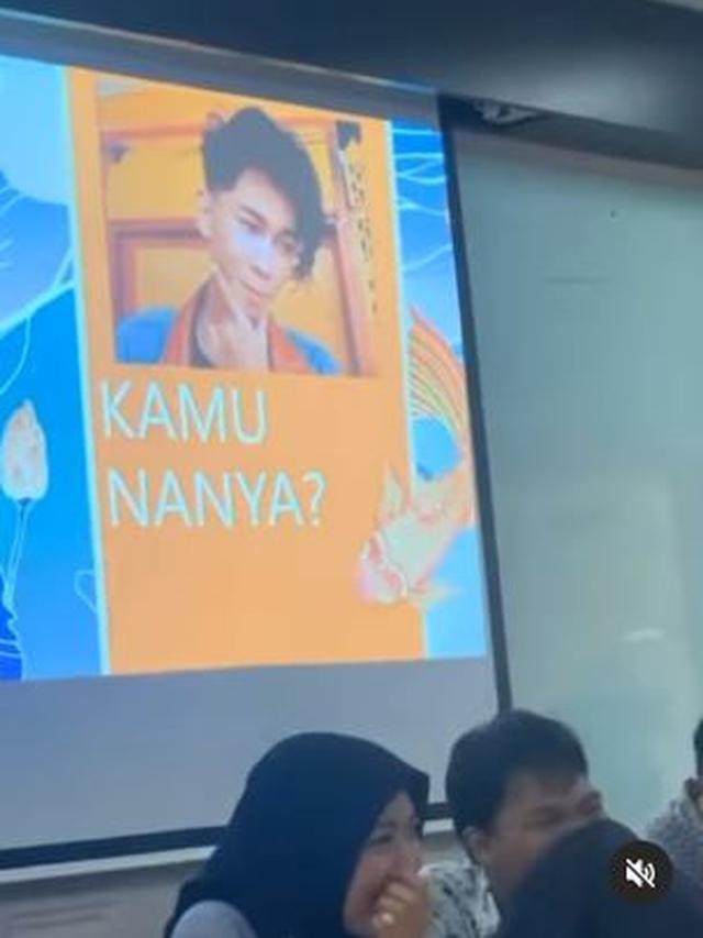 6 Gambar Nyeleneh Slide Presentasi Kuliah Saat Sesi Tanya Jawab Ini ...