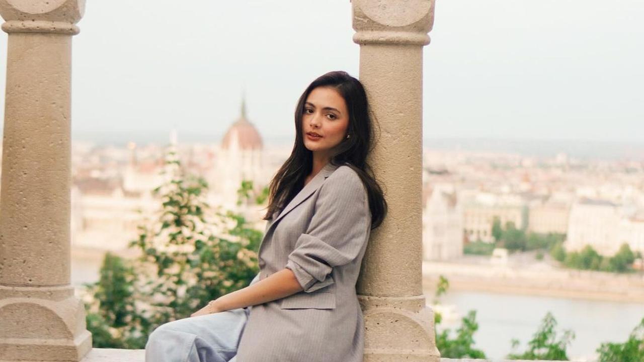 Amanda Rawles Syuting Pakai Kursi Roda Laura Anna, Setelahnya Mendiang ...