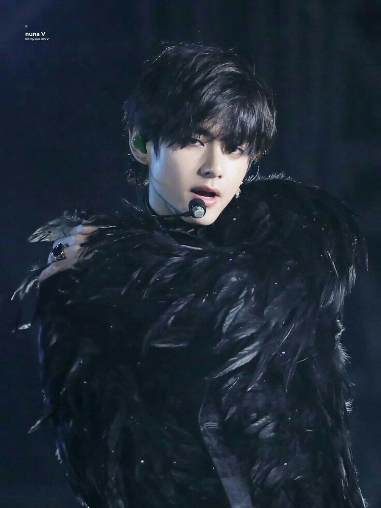 14 Transformasi Gaya Rambut V BTS dari Debut Hingga Ulang Tahun Hari ini