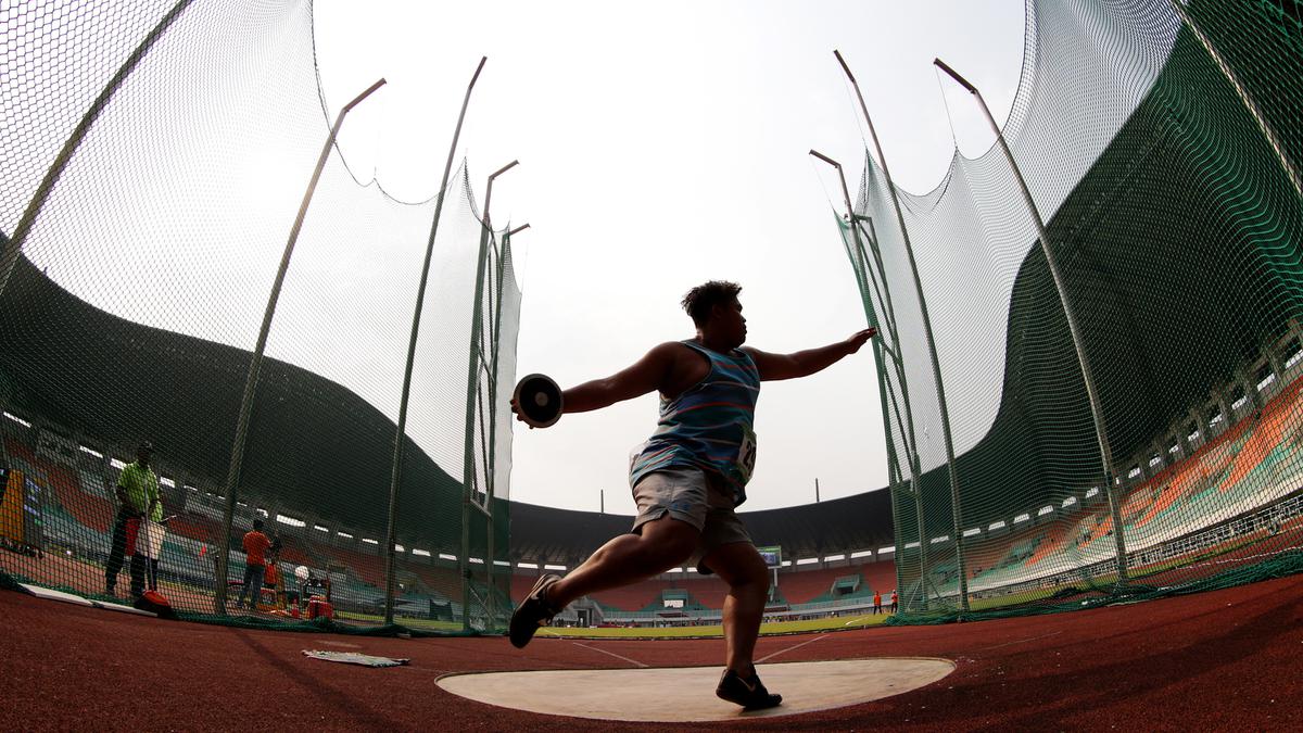 FOTO: Beradu Untuk Jadi yang Terbaik di Kejurnas Atletik - Ragam Bola.com