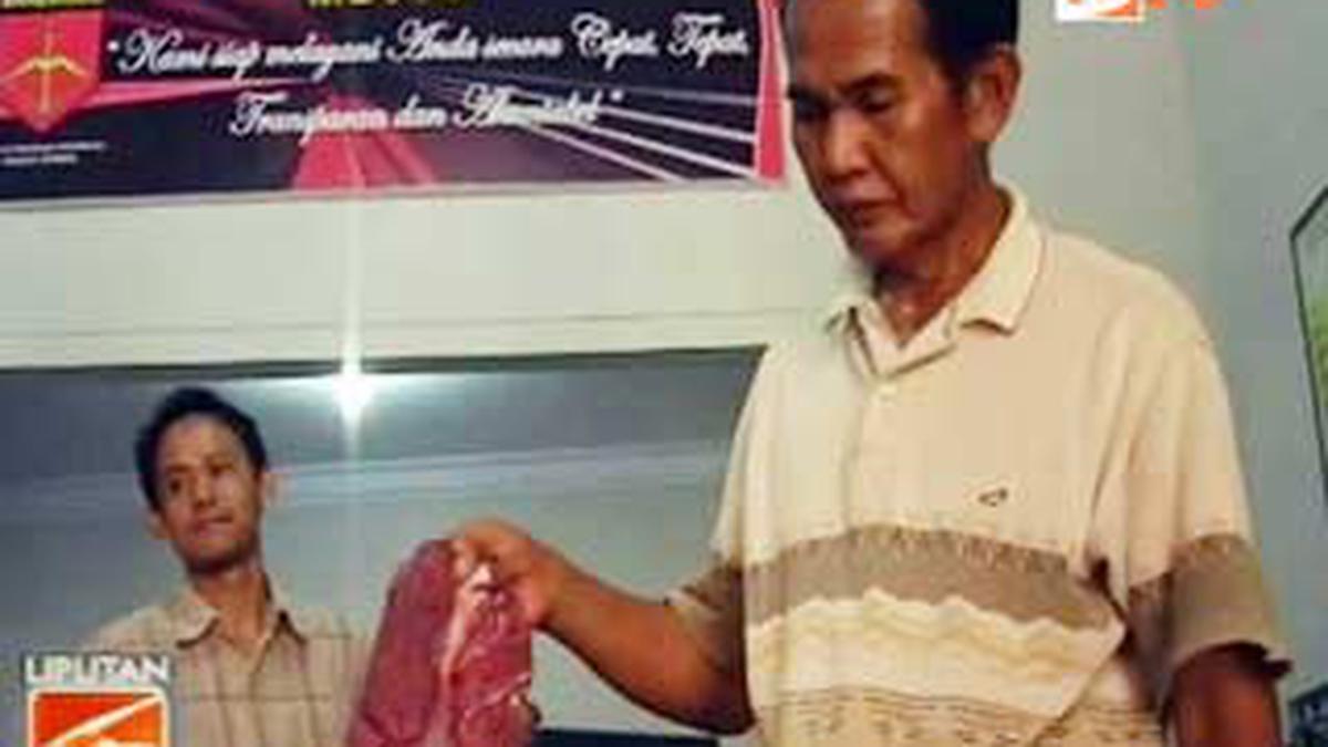 Daging Oplosan Dijual di Pasar Pon - News Liputan6.com