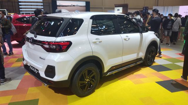 Daihatsu Rocky Dapat Penyegaran di GIIAS 2022, Harga Mulai Rp 205,2 Juta - Otomotif Liputan6.com