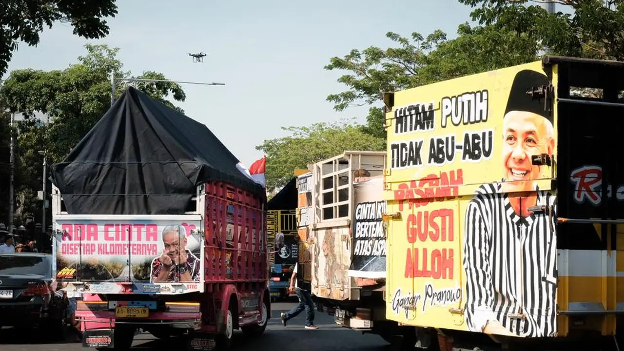 Ratusan Sopir Truk Nobatkan Ganjar Pranowo Sebagai Bapak Truk Nusantara ...