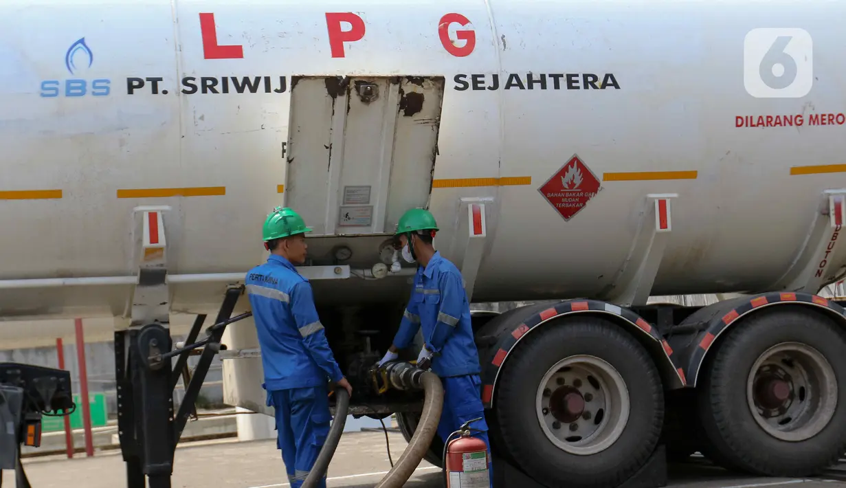 Melihat Proses Pengisian LPG 3 Kg di SPBE - Foto Liputan6.com