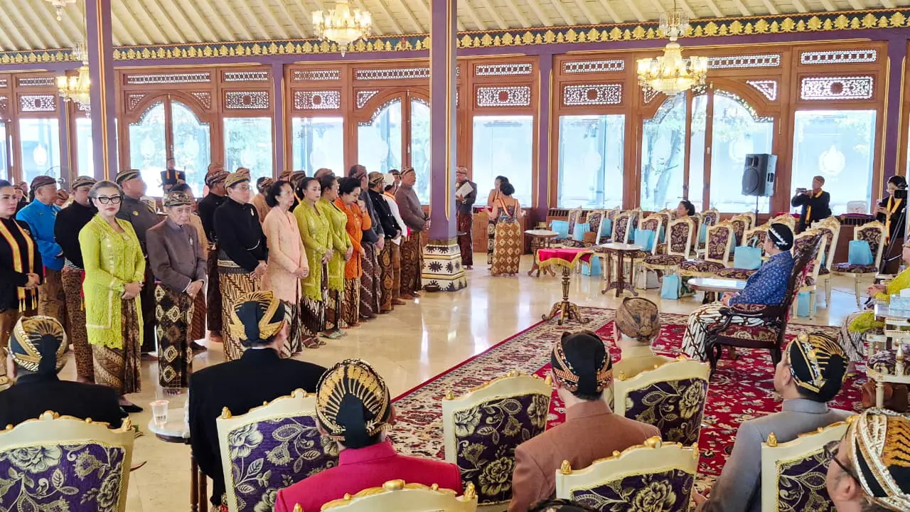 Pakubuwono XIV Hamangkunegoro Resmikan Kabinet Baru Keraton Solo, Ada ...