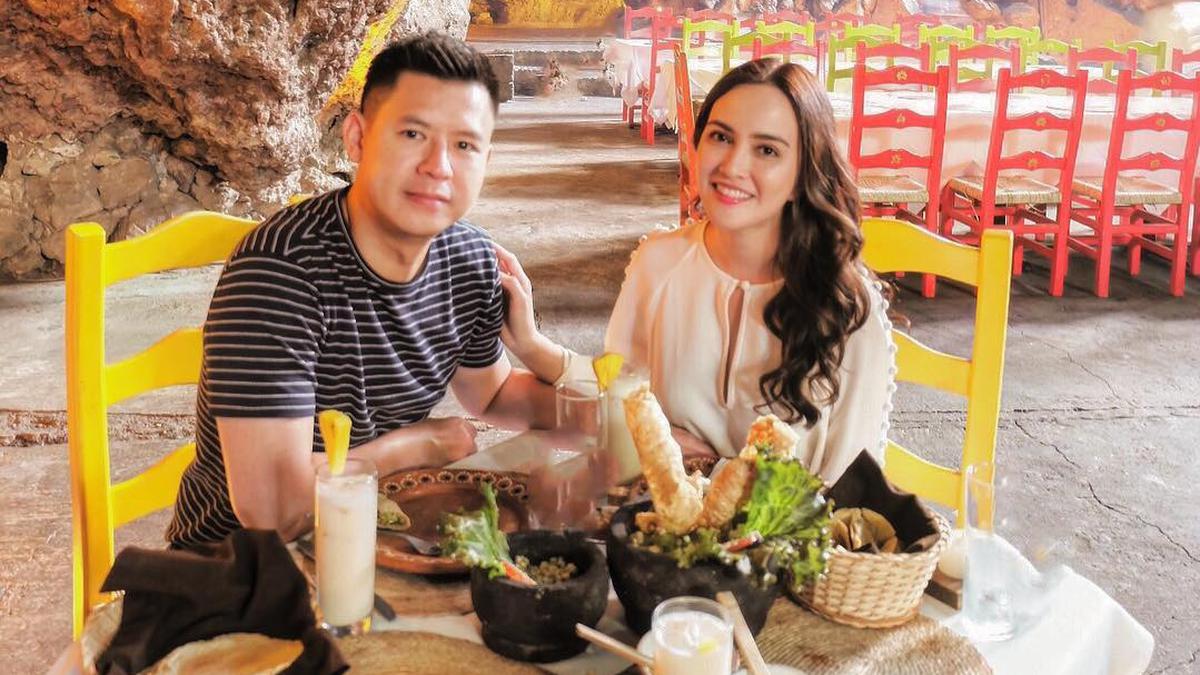 Shandy Aulia Diam-Diam Ketemu Mantan Suami di Hari Natal 2023, Senyuman ...