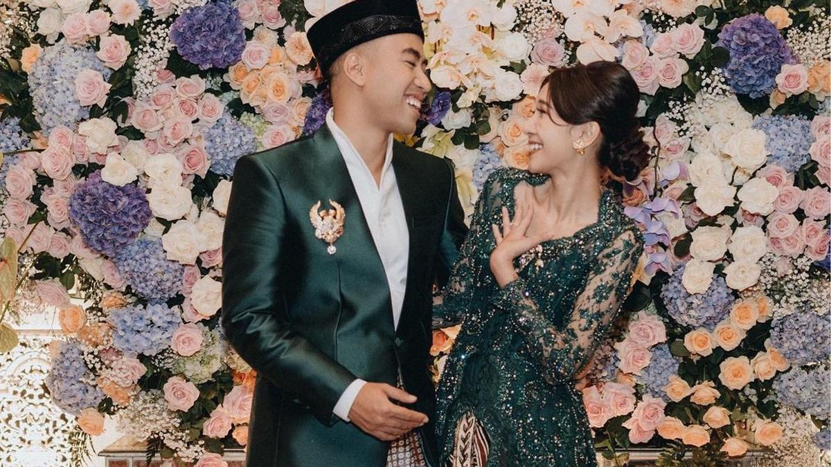 11 Potret Vidi Aldiano Jelang Nikahi Sheila Dara, Siraman, Sungkeman ...