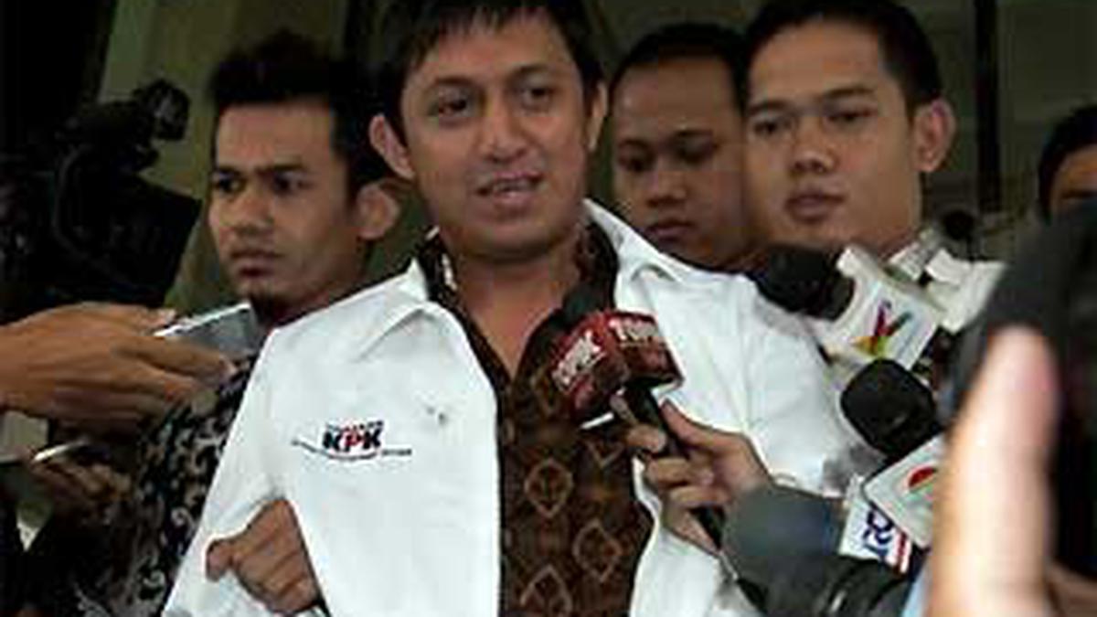 Usai Diperiksa, Fahd A Rafiq Langsung Ditahan - News Liputan6.com