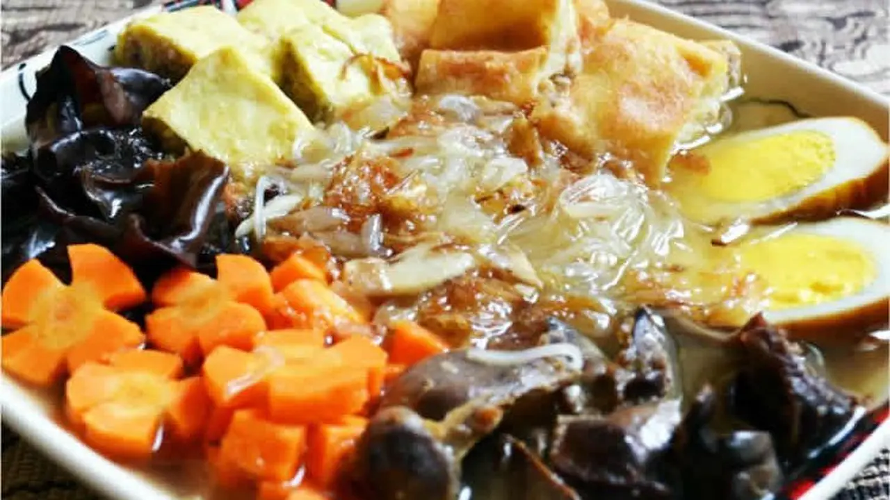 8 Makanan Khas Daerah yang Dimodifikasi, Sentuhan Modern di Kuliner ...