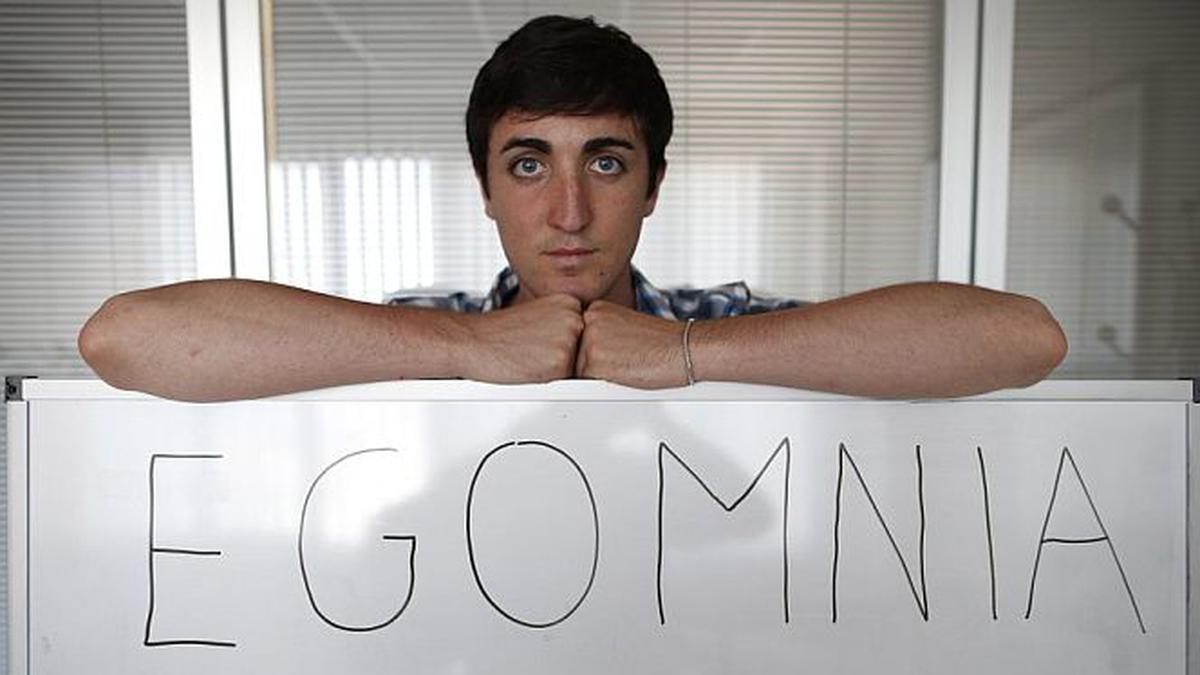 Matteo Achilli, `Mark Zuckerberg` versi Italia - Tekno Liputan6.com