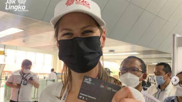 Begini Cara Pakai dan Isi Ulang Kartu JakLingko untuk Naik Angkot ...