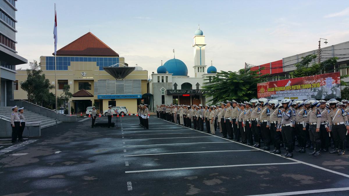 Operasi Patuh 2016 Dimulai, Pengendara Lawan Arus Disikat - News ...