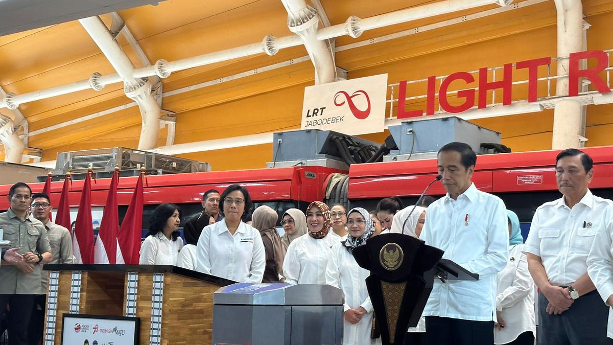 Jokowi Resmikan LRT Jabodebek - News Liputan6.com