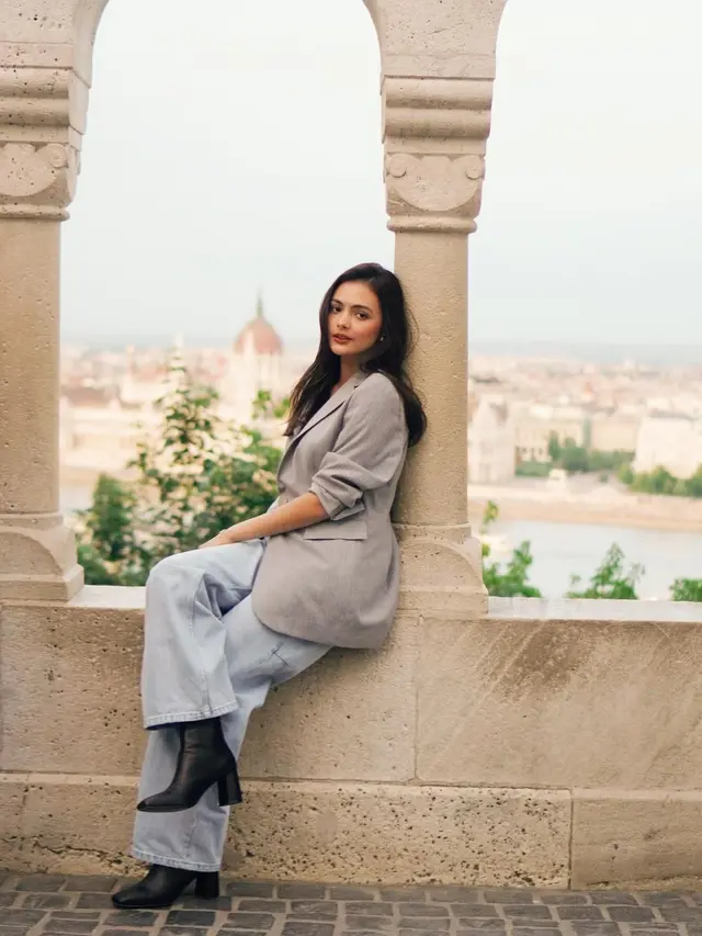 Amanda Rawles Syuting Pakai Kursi Roda Laura Anna, Setelahnya Mendiang ...