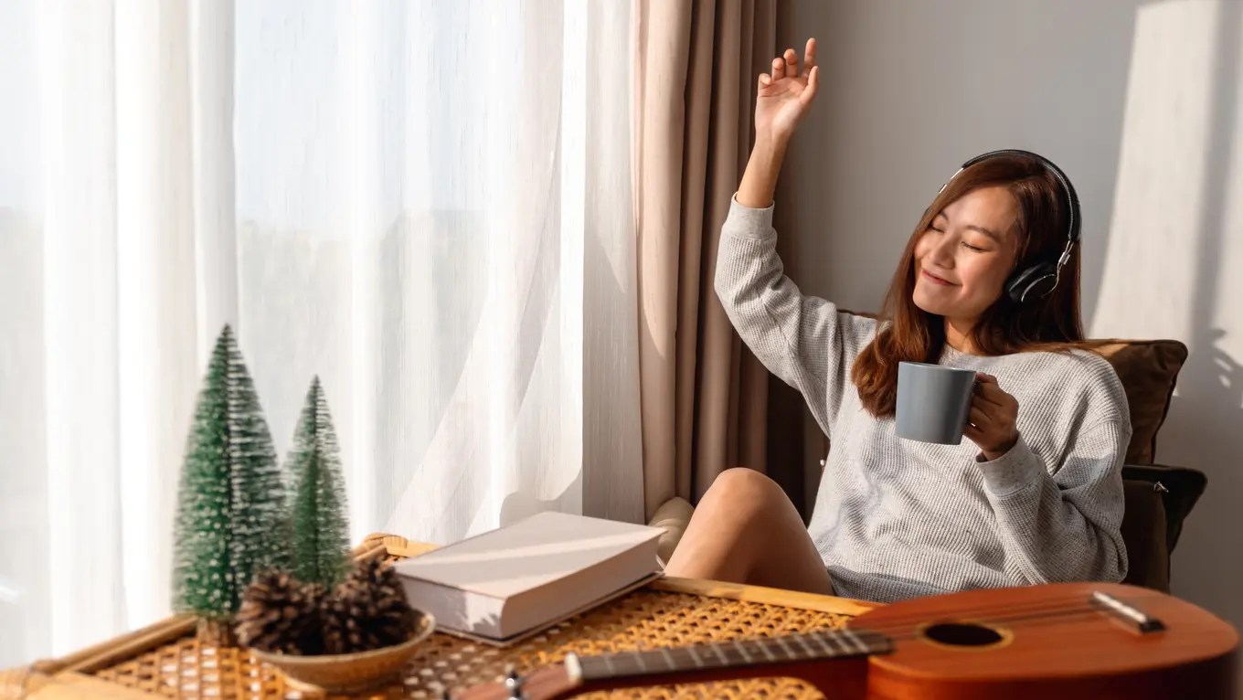 7 Tanda Orang Cerdas Secara Emosional yang Mudah Bahagia dalam Hidup - Lifestyle Fimela.com