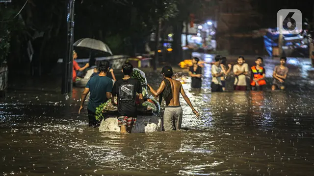 Kemang Banjir Akibat Luapan Kali Krukut dan Kali Mampang - News Liputan6.com