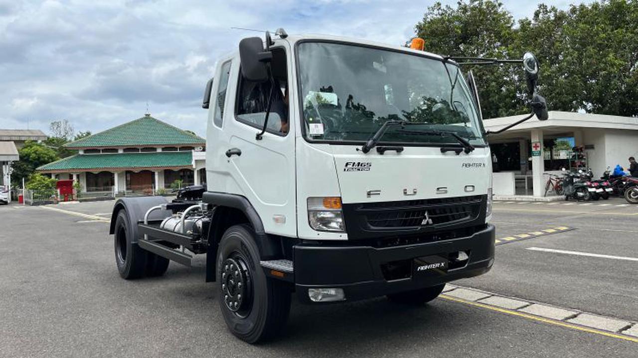 Melihat Langsung Produksi Ribuan Truk Mitsubishi Fuso di Pabrik Cakung