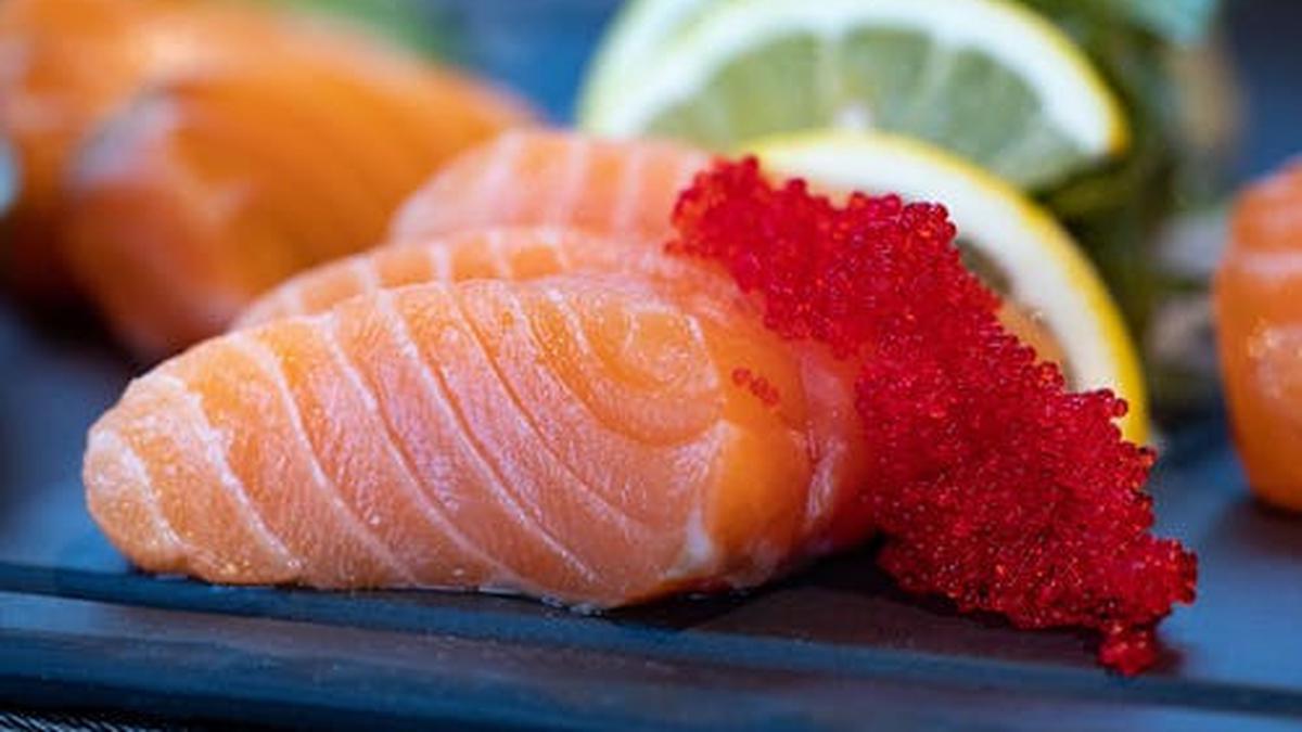 5 Makanan yang Bagus untuk Meningkatkan Memori dan Kesehatan Otak