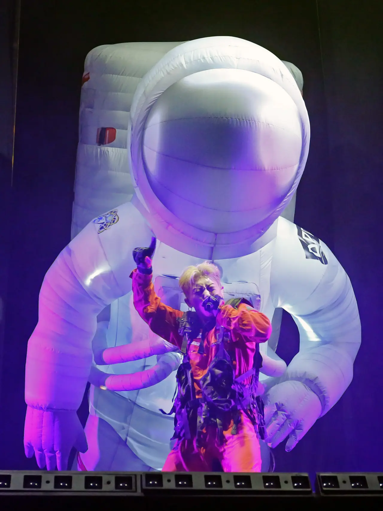 Melihat Kehebohan Konser DPR The Regime World Tour 2022 yang Diadakan ...