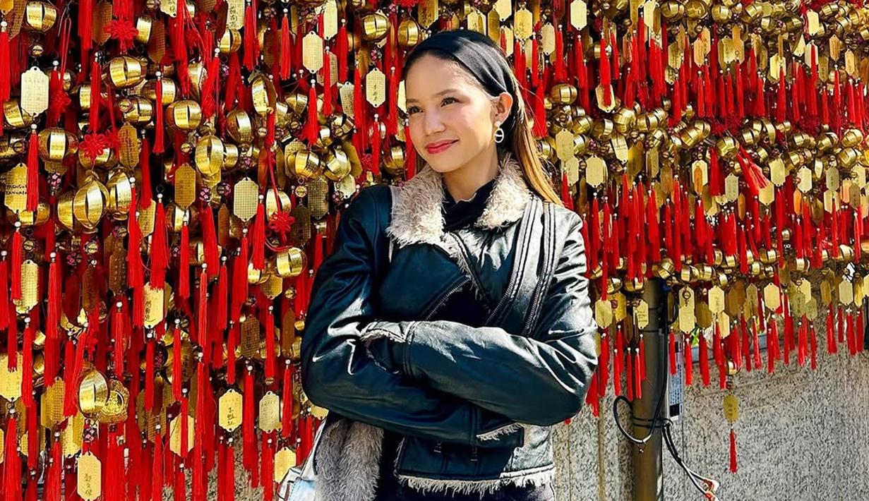 Potret Liburan Bella Graceva di Hongkong, Nikmati Suasana Kemeriahan Imlek