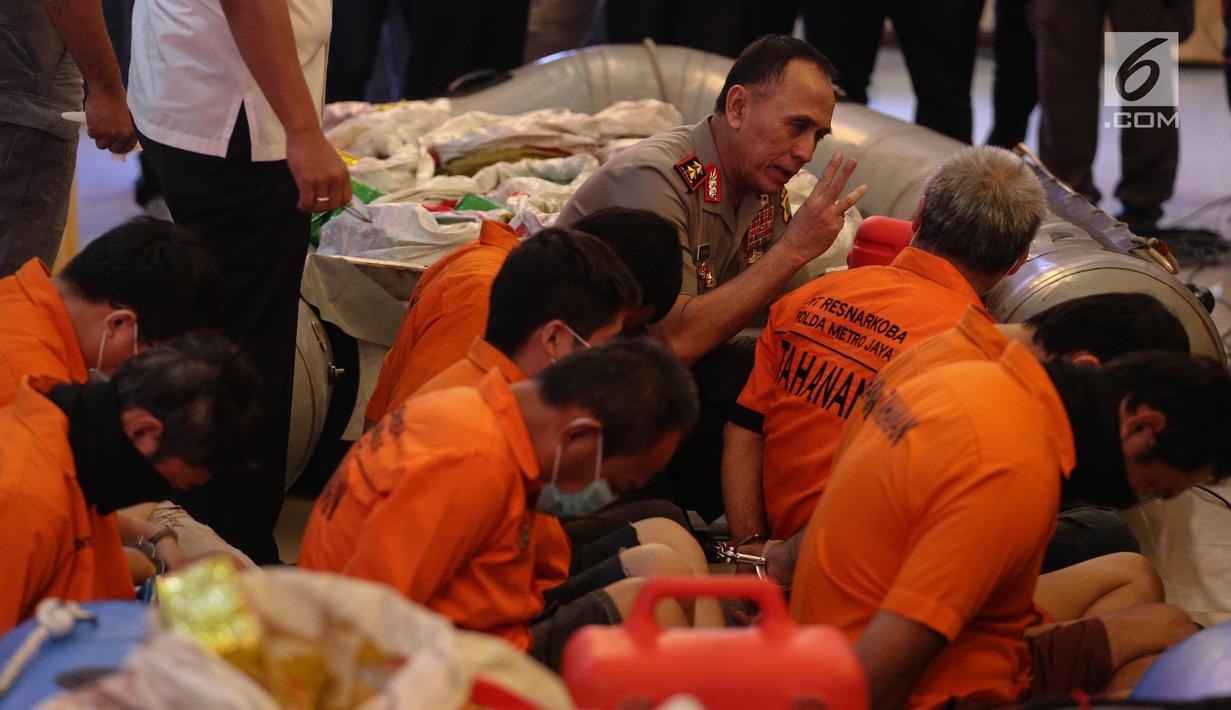 Kapolri Didampingi Sri Mulyani Gelar Barang Bukti Penyelundupan 1 Ton ...
