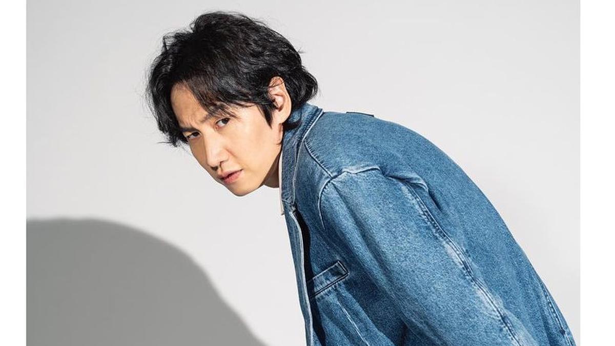 5 Momen Lee Kwang Soo dan Running Man di Indonesia: Main Bola di GBK ...