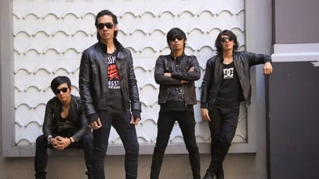 Pilot Band Bertransformasi Menjadi Pilotz - ShowBiz Liputan6.com