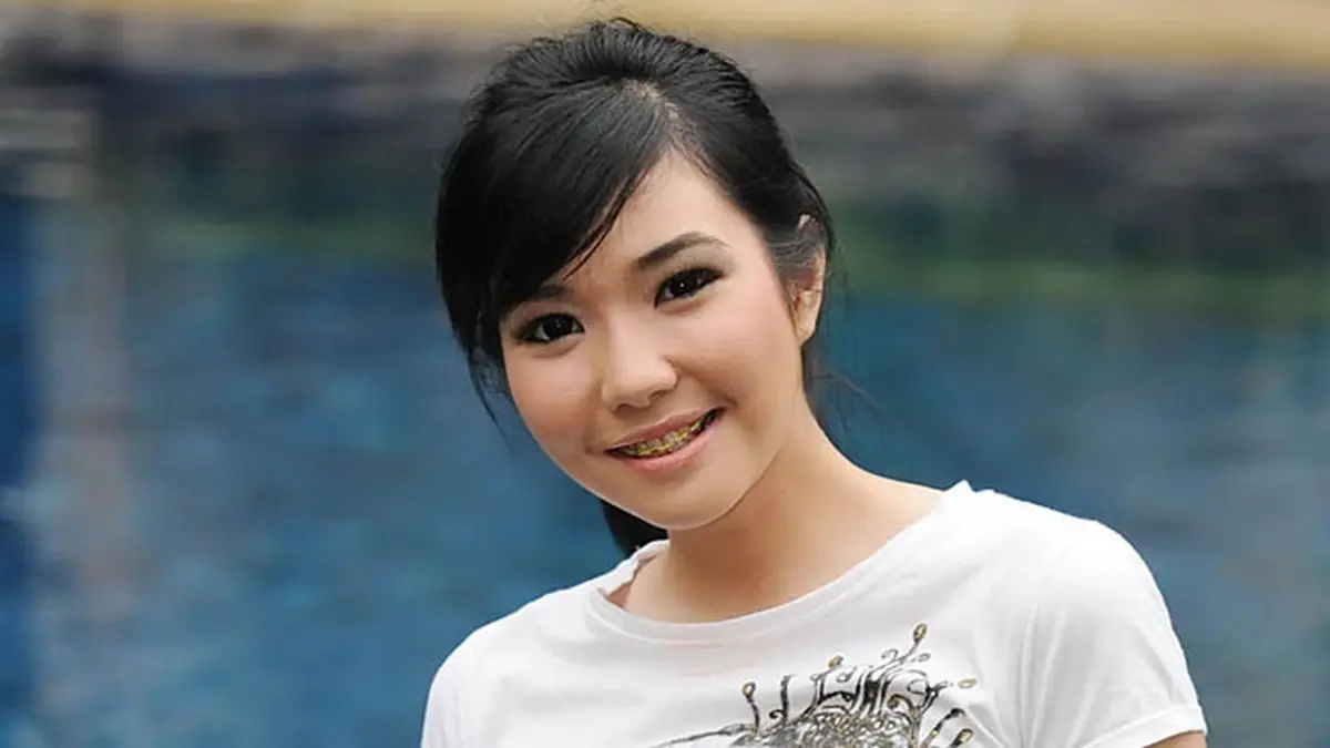 Rajin Bikin Meme, Gisel Pajang Foto Anak di Instagram - Entertainment ...