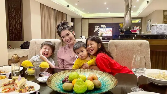 6 Potret Drucilia Anak Samuel Rizal dan Adik Sambung, Dampingi ketika ...