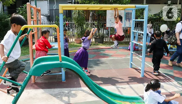 Ada 7 Tipe, Kenali Feses yang Normal dan Tidak Berdasarkan ...