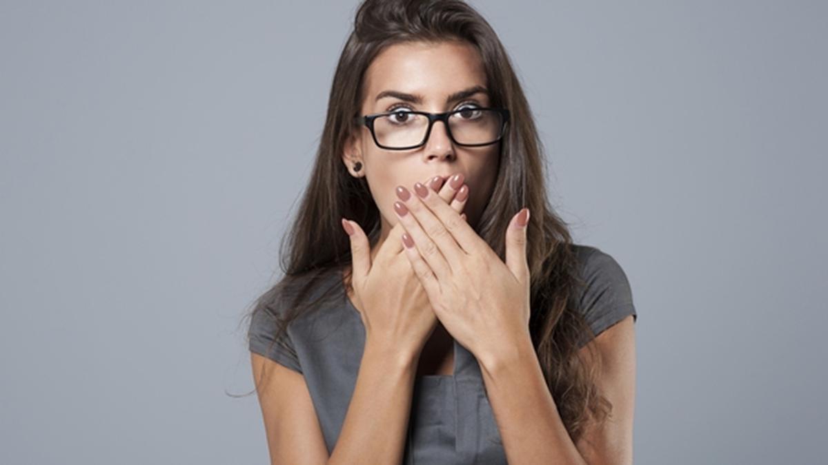 Sendawa Tak Berhenti Sepanjang Hari? Ini 4 Penyebab Utamanya