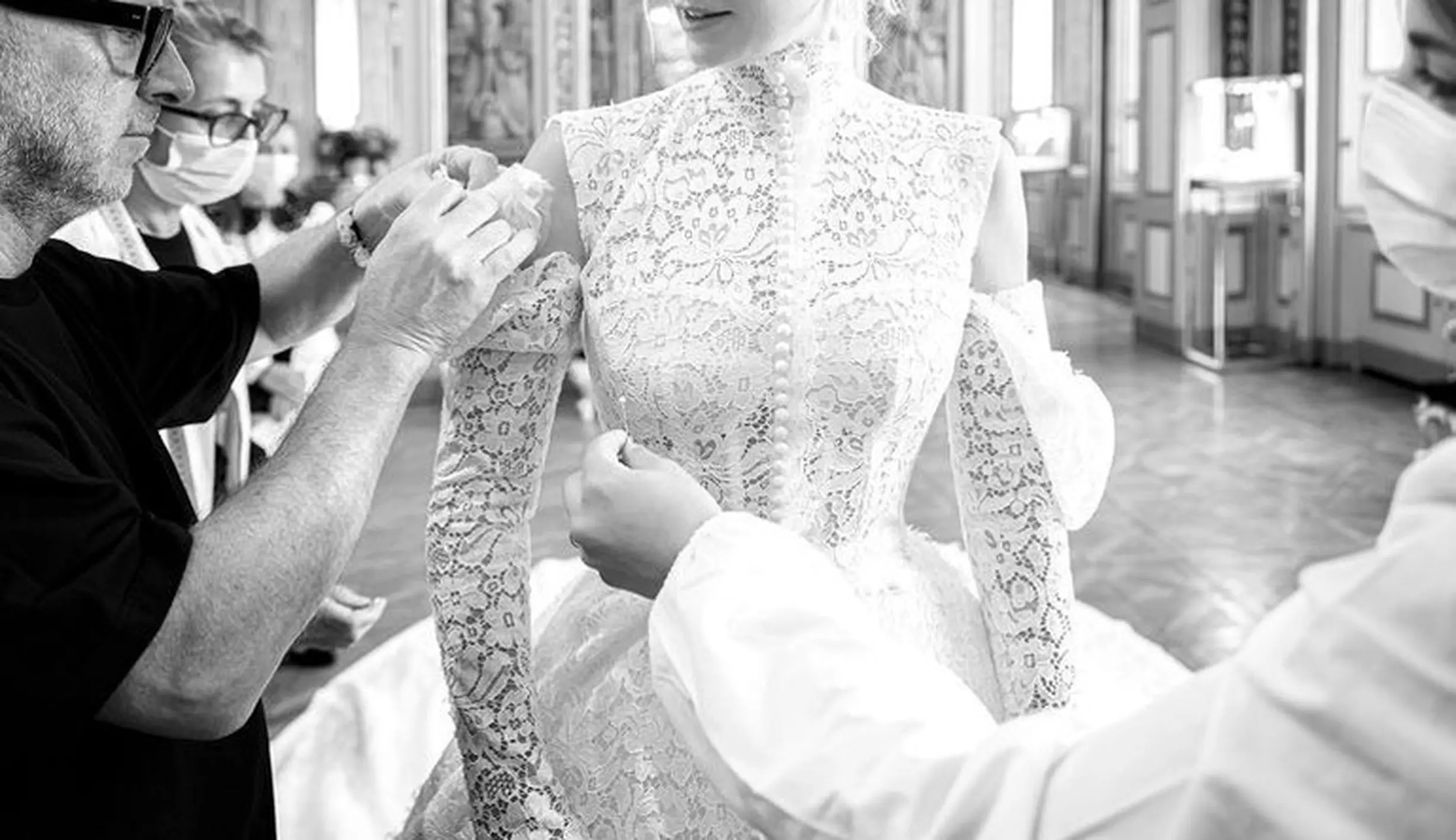 6 Potret Kemegahan Gaun Lady Kitty Spencer, Keponakan Putri Diana yang ...