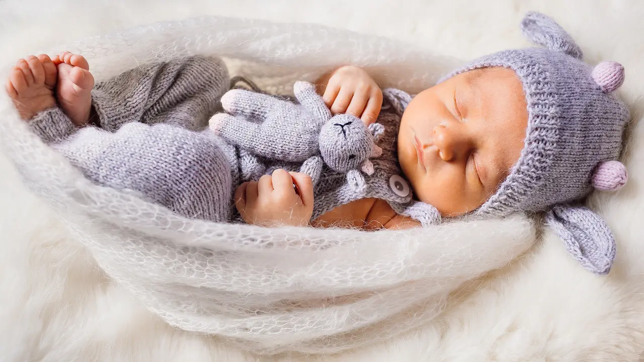 Rangkaian Nama Bayi Perempuan Islami Tercantik dan Penuh Makna - Ragam ...