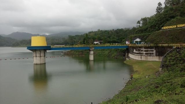 10 Manfaat Waduk bagi Lingkungan dan Makhluk Hidup di Sekitarnya - Hot ...