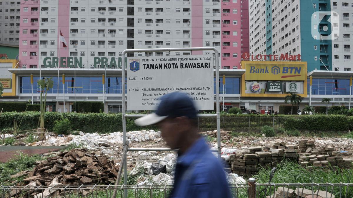 FOTO: Pembangunan Taman Kota Rawasari Terbengkalai - Foto Liputan6.com