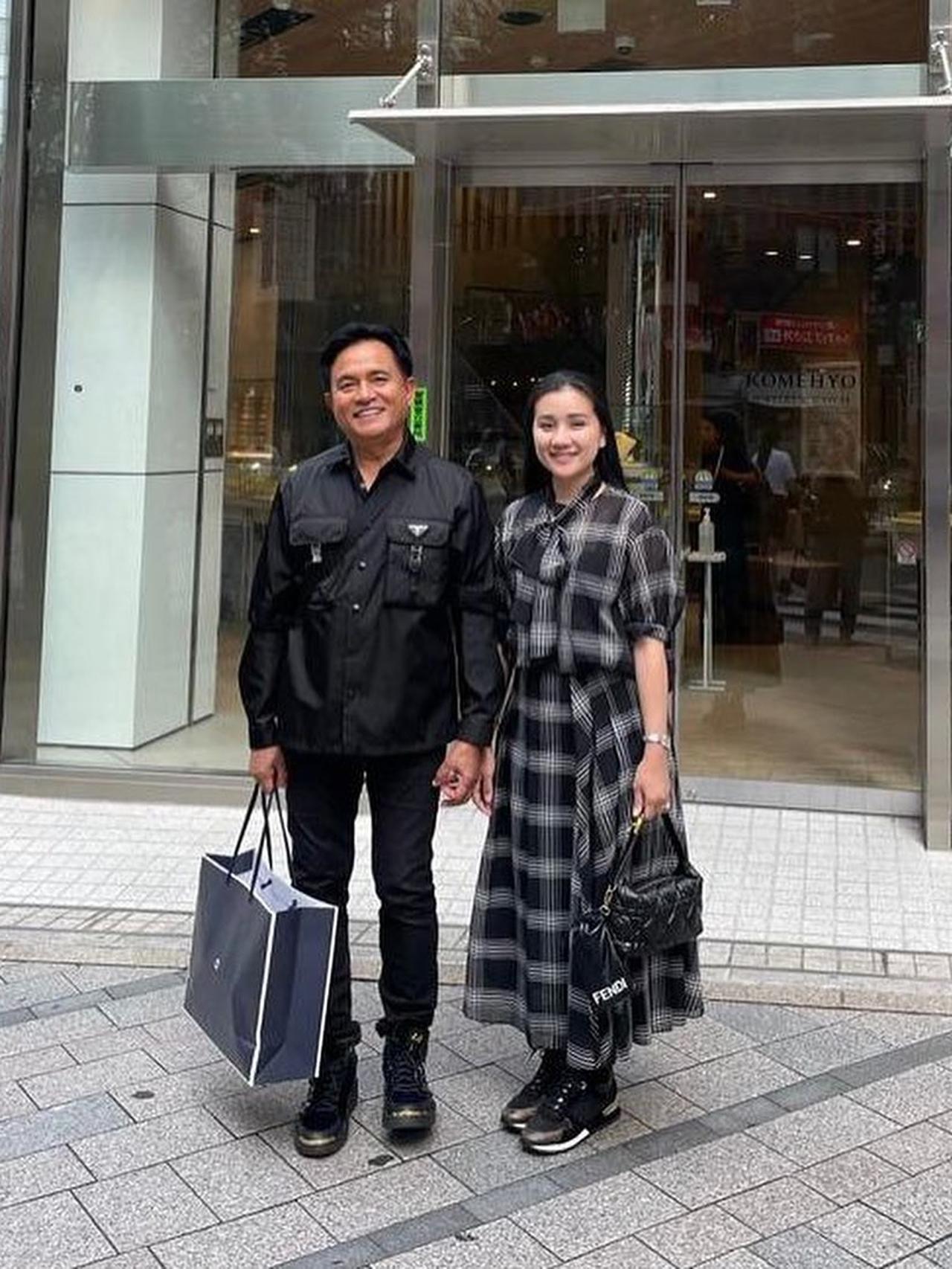 Beda Usia 27 Tahun, Ini 6 Potret Rika Kato Istri Yusril Ihza Mahendra ...