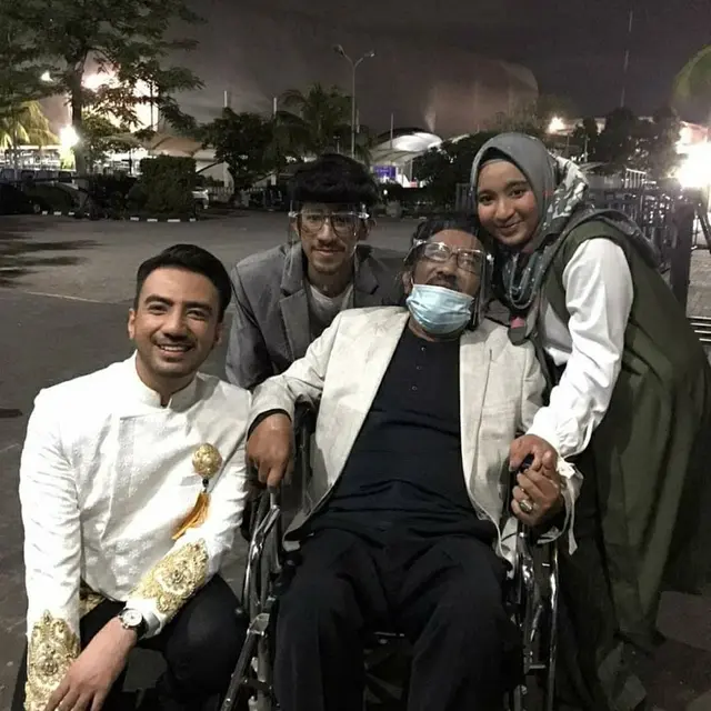 6 Potret Kenangan Hamdan ATT, Selalu Bersama Keluarga dan Kerabat Dekat ...