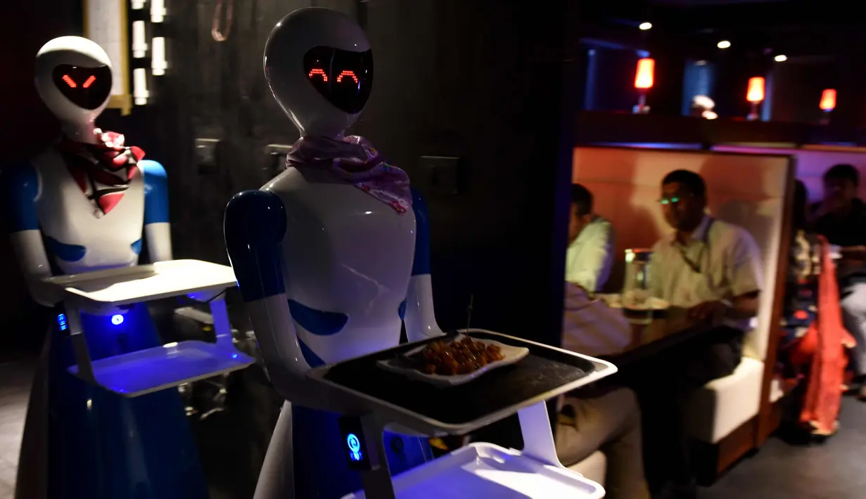 PHOTO: Begini Cara Robot Melayani Manusia Makan di Restoran - Foto ...