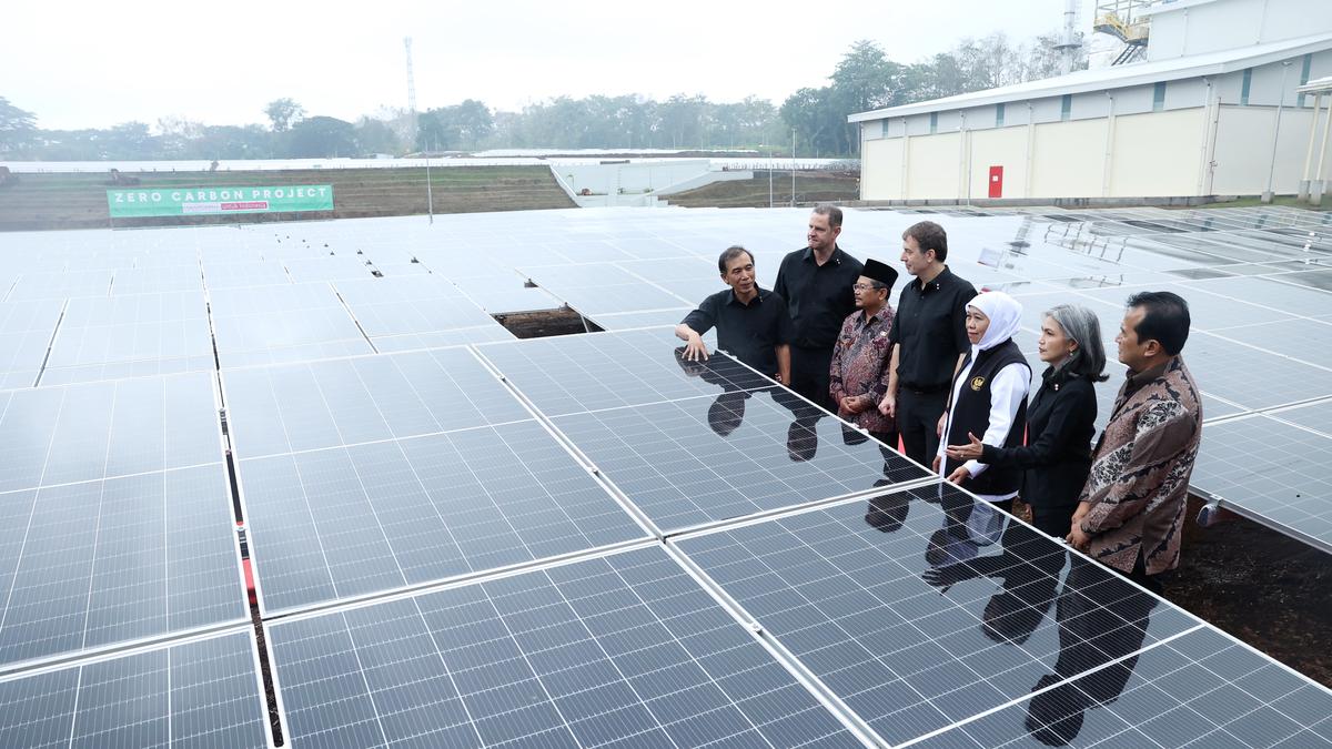 Khofifah Resmikan 10.550 Panel Surya, Dorong Pentingnya Pemanfaatan EBT ...