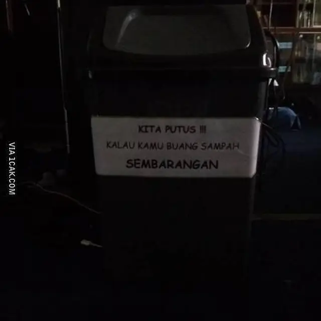 6 Potret Tulisan Lucu di Tempat Sampah Ini Bikin Senyum Tipis - Hot ...