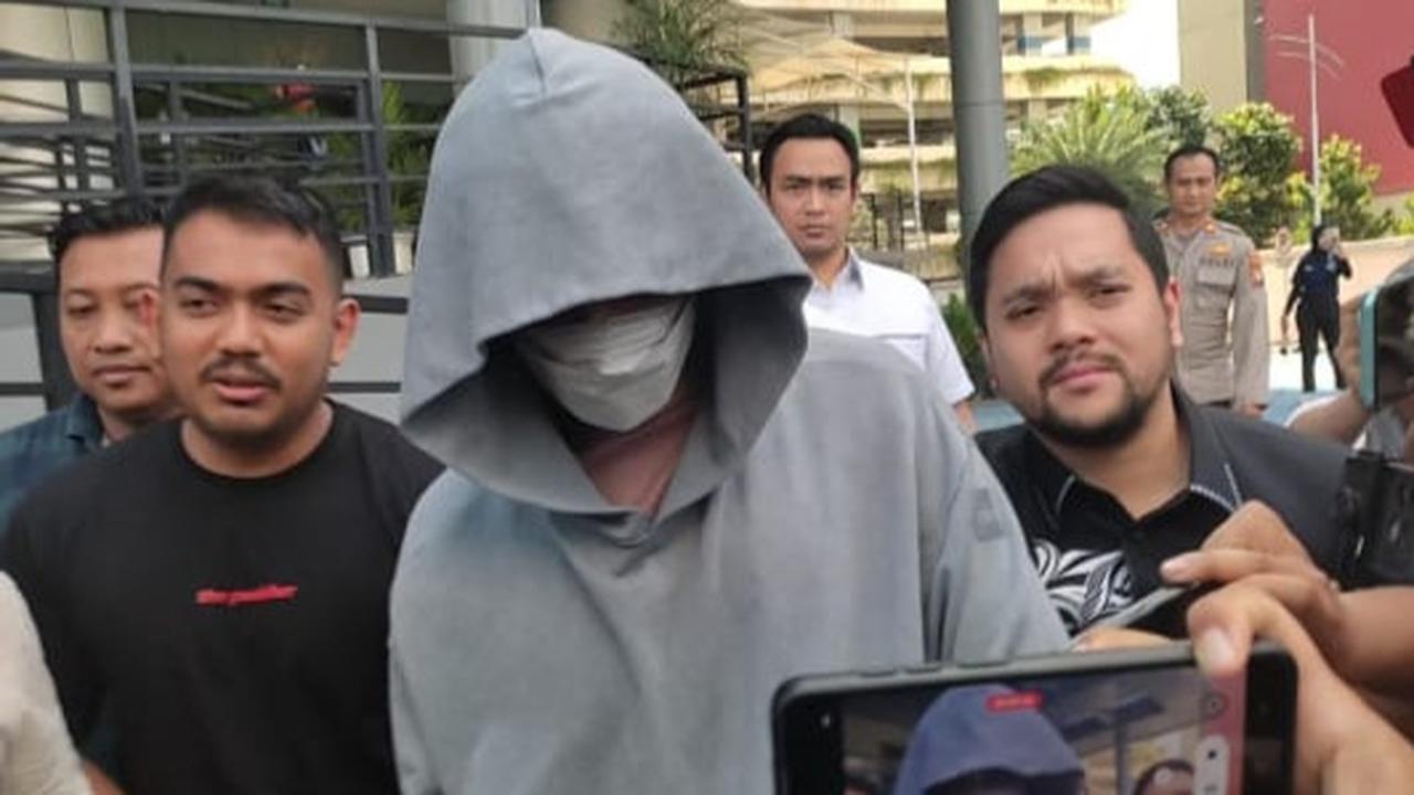 Fachri Albar Divonis 6 Bulan Rehabilitasi Terkait Kasus Narkoba ...
