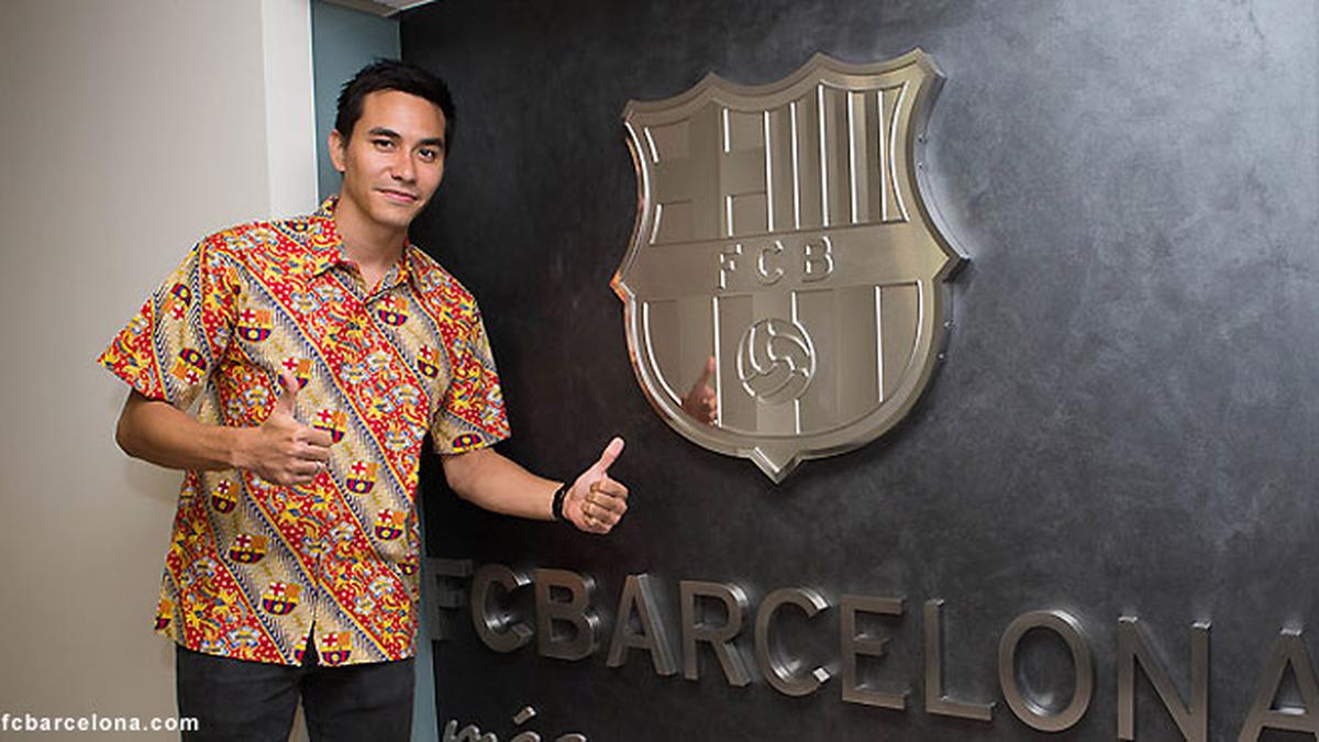 Darius Sinathrya Jadi Fan Kehormatan Barca di Indonesia - Bola Liputan6.com