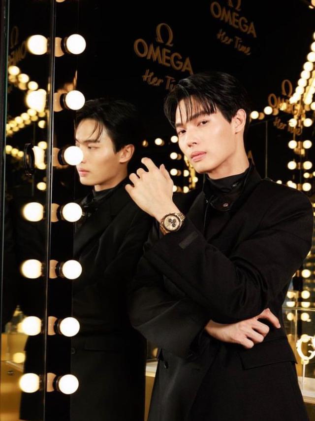 Han So Hee Tampil Cantik Bergaun Putih di Event Omega Thailand, Curi ...