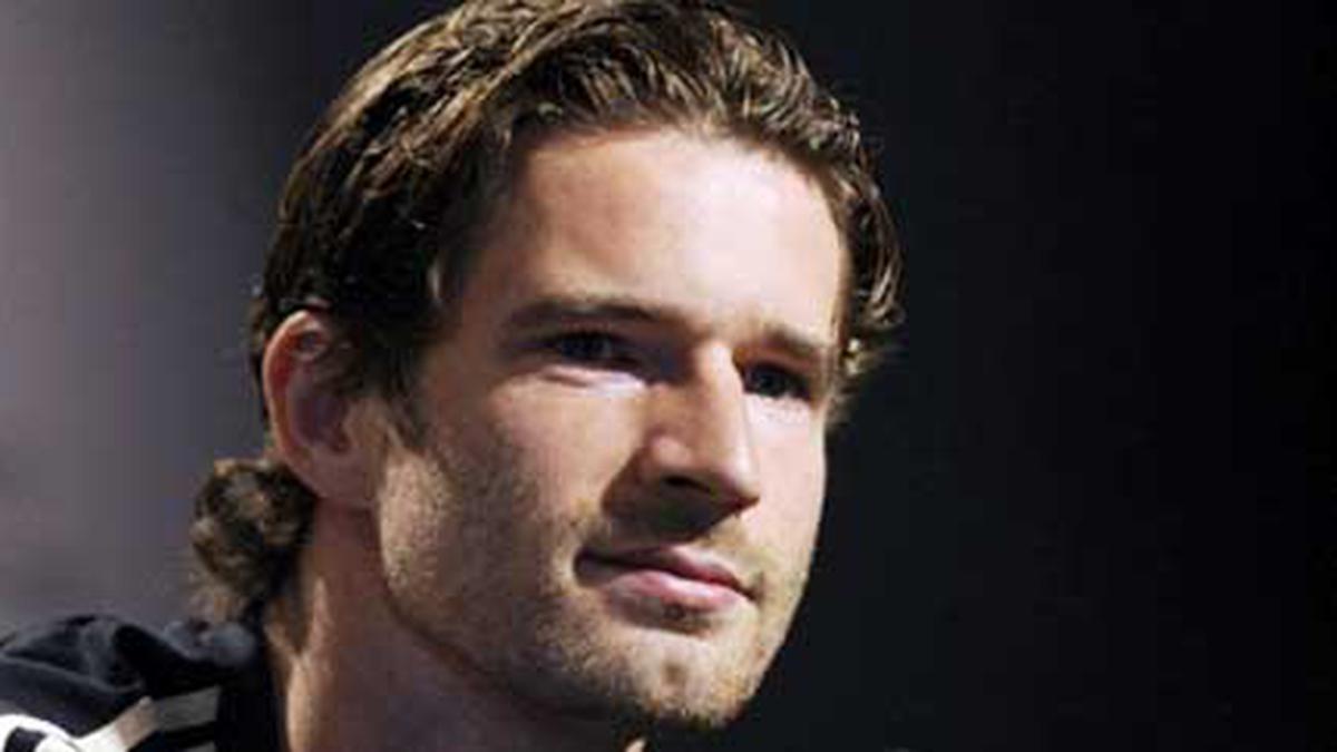 Friedrich Cuti Tiga Bulan - Bola Liputan6.com